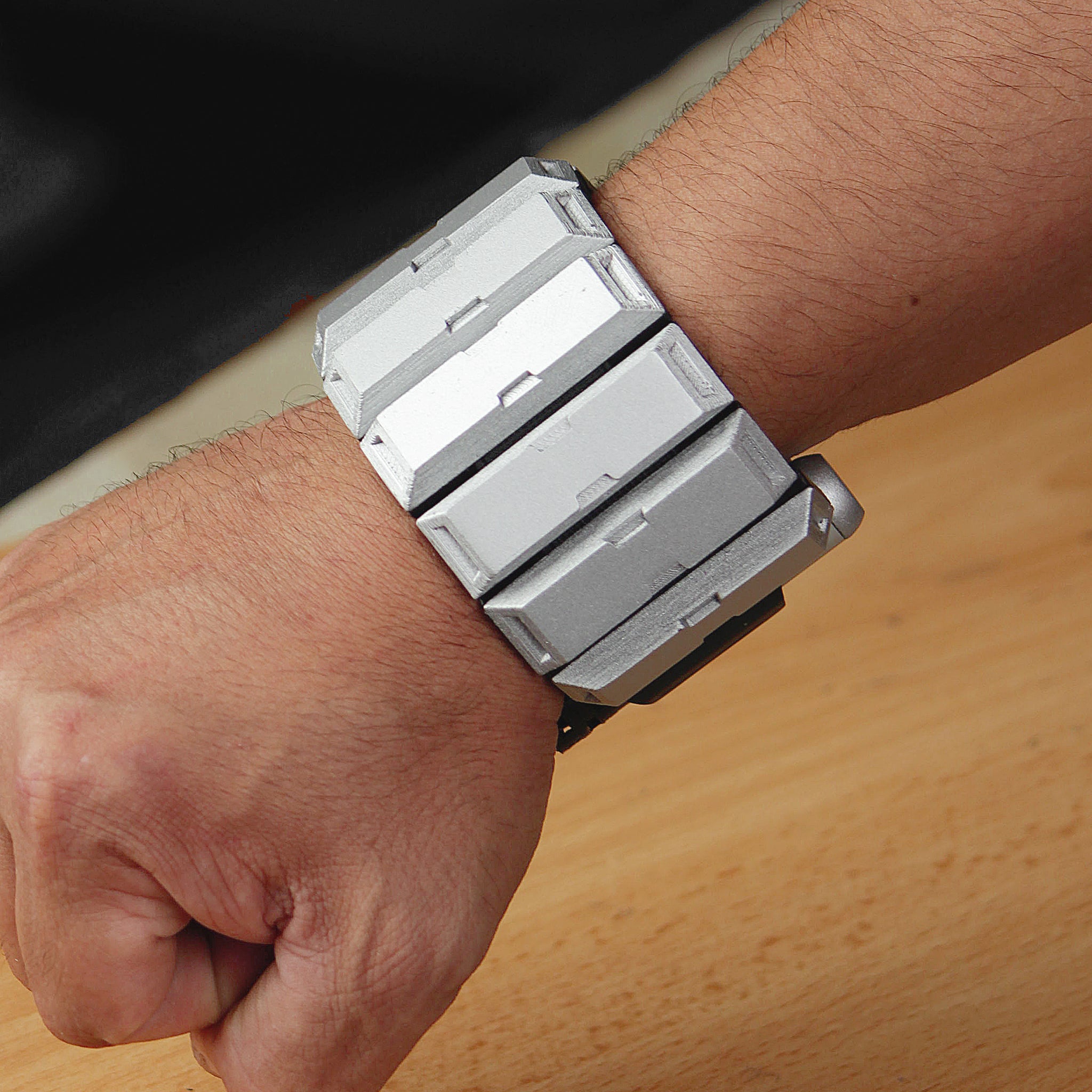 Web shooter Miles morales 2099 – ArtCrist